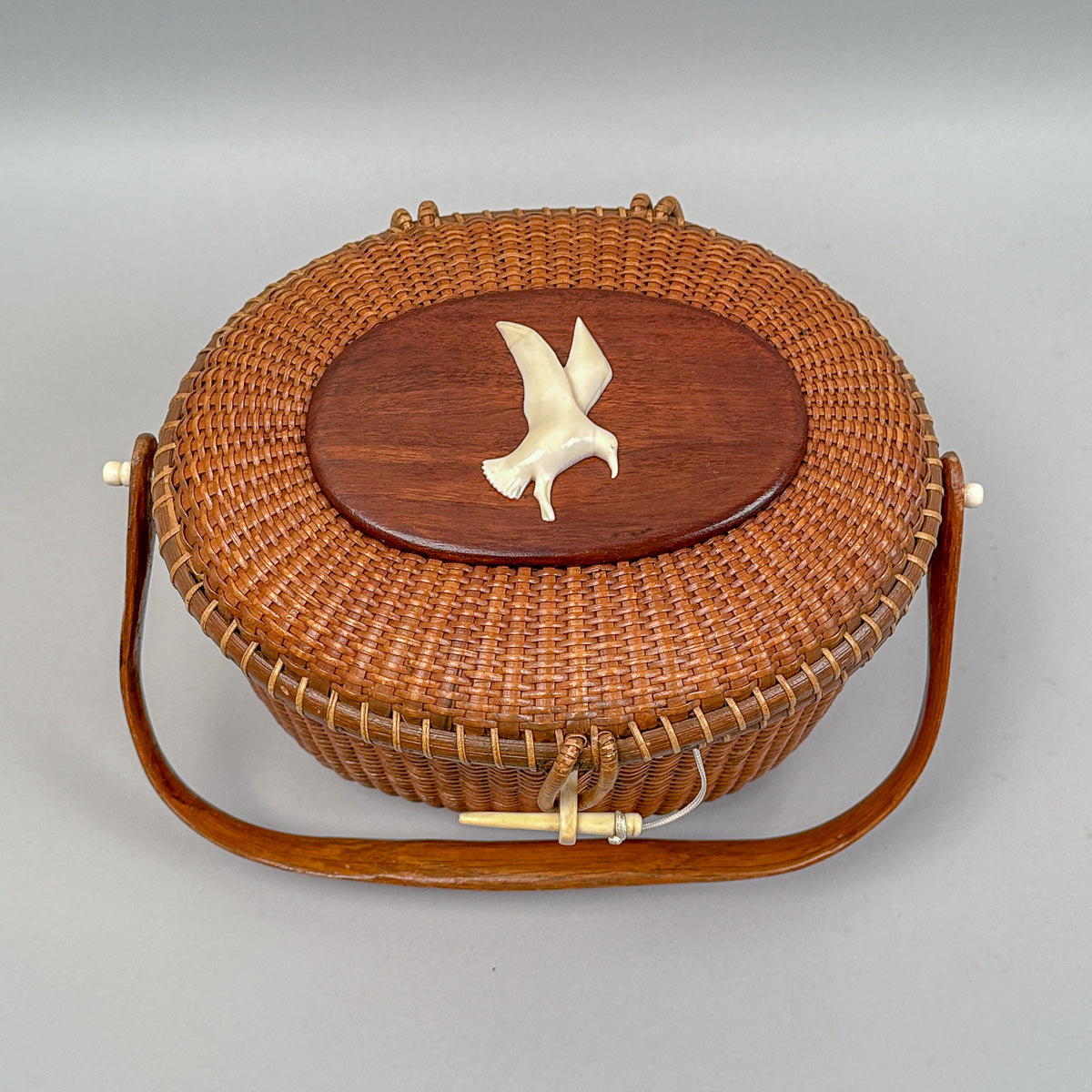 Vintage Nantucket basket purse by José Formoso Reyes – Paul Madden Antiques